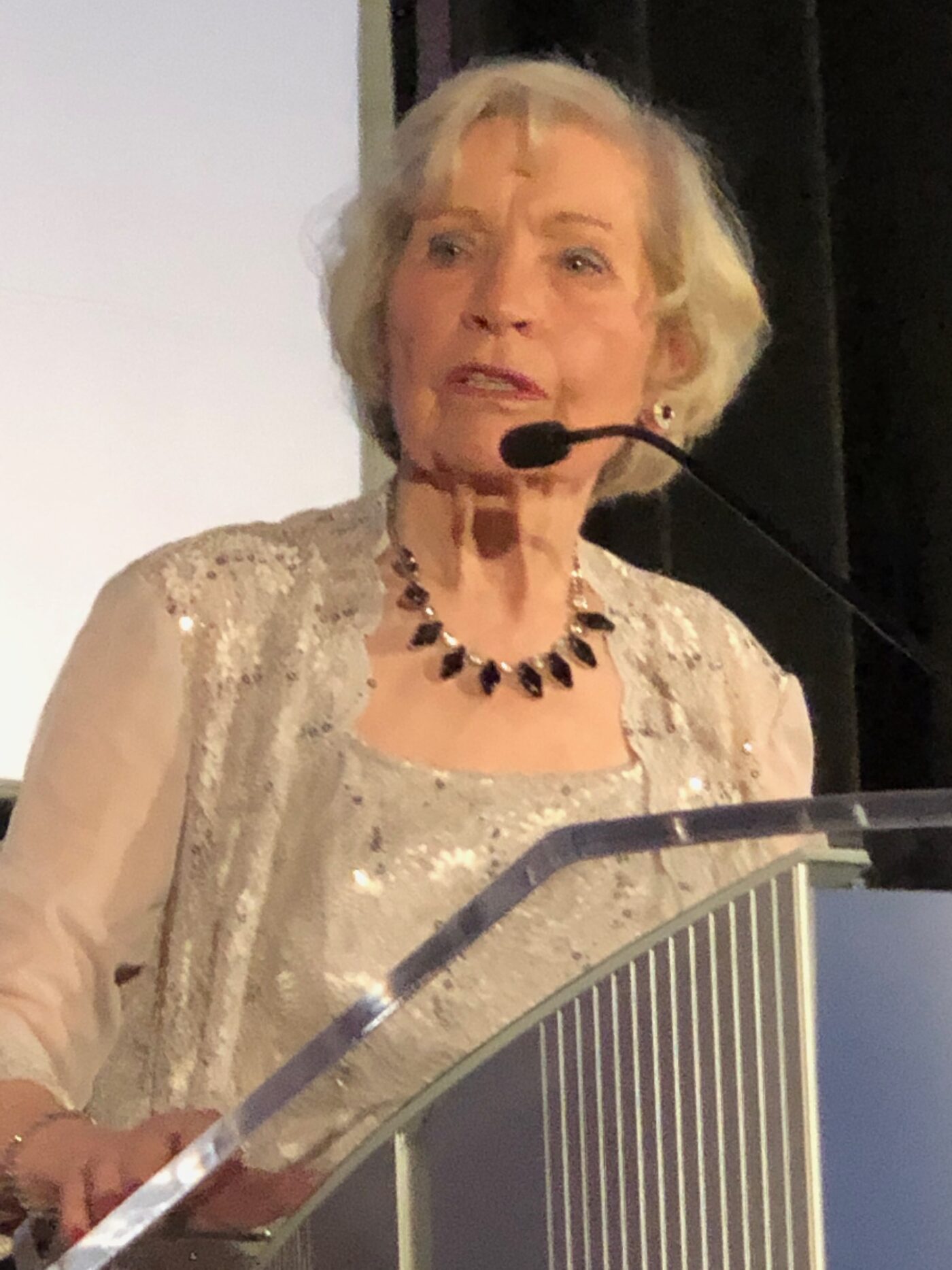 Jeanne Hendricks on a Life of Service - Walk Thru The Bible