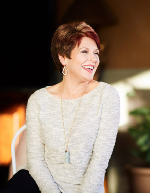 Jennifer Rothschild on Trusting God's Word - Walk Thru The Bible